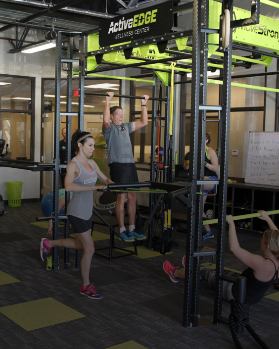 Gym-1-bgnd - Physical Therapy Fitness | Portland, Oregon | ActiveEDGE